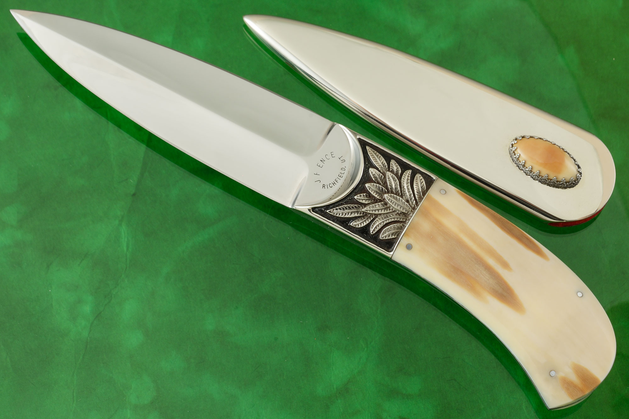 BladeGallery: Fine handmade custom knives, art knives, swords, daggers