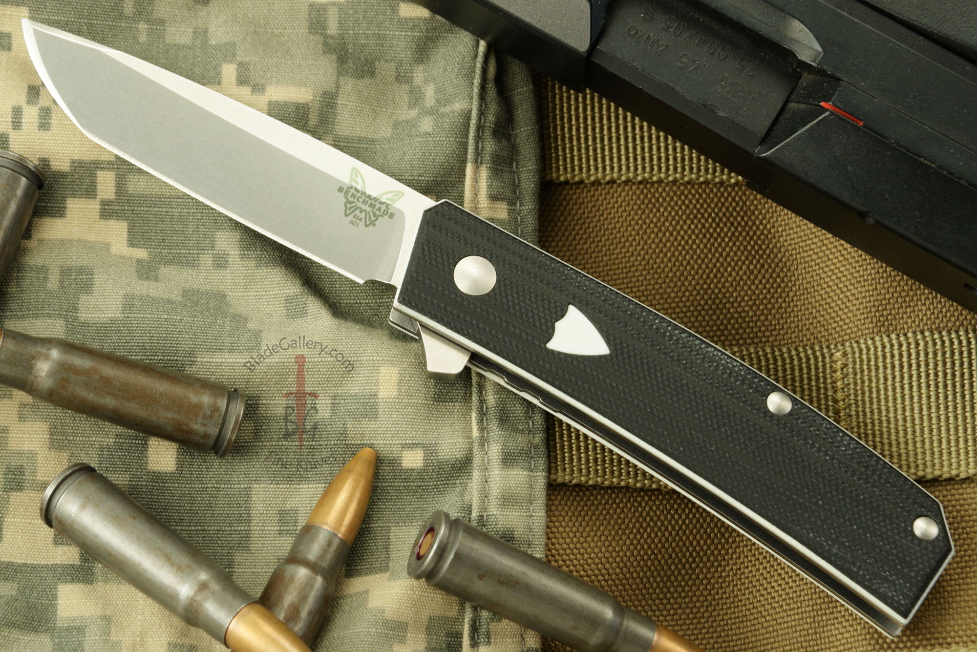 BladeGallery: Fine handmade custom knives, art knives, swords, daggers