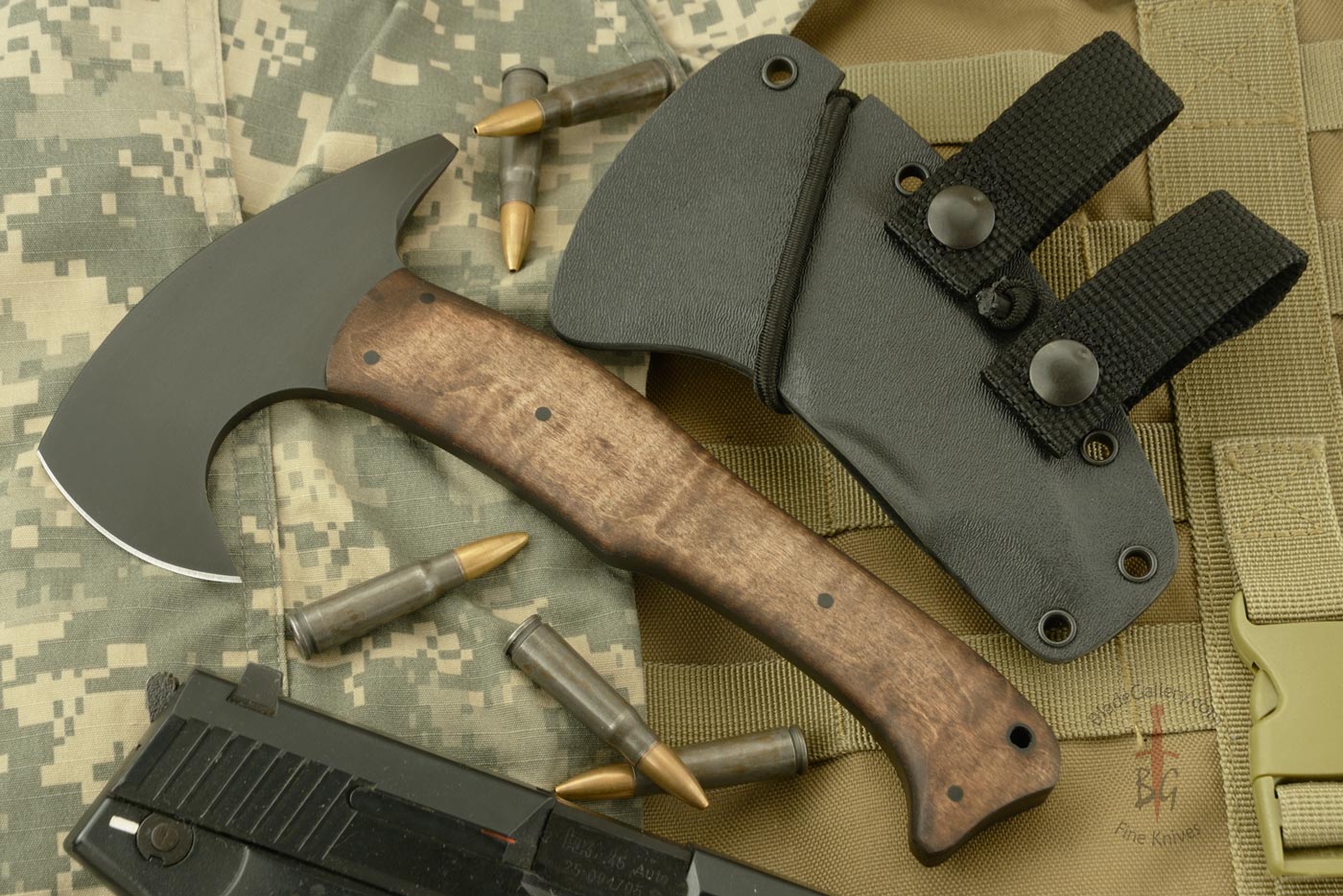 BladeGallery: Fine handmade custom knives, art knives, swords, daggers