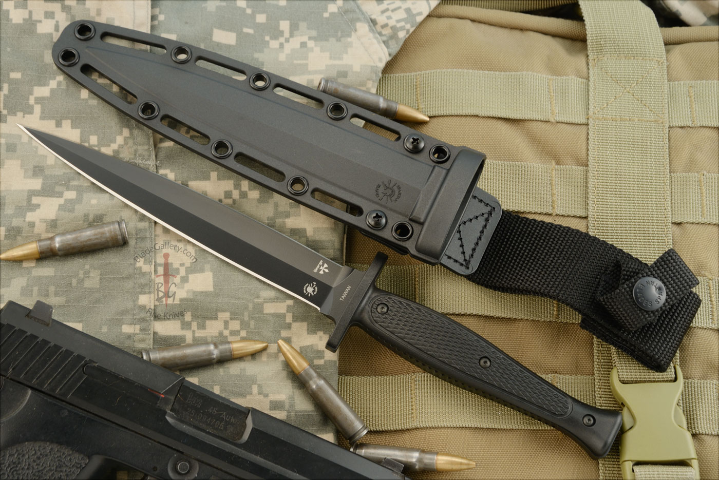 BladeGallery: Fine handmade custom knives, art knives, swords, daggers