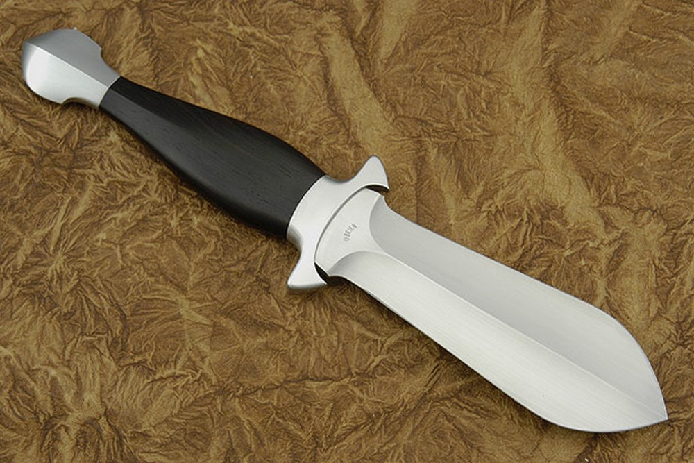 BladeGallery: Fine handmade custom knives, art knives, swords, daggers