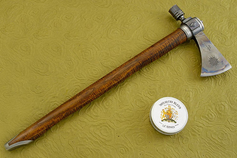 BladeGallery: Fine handmade custom knives, art knives, swords, daggers